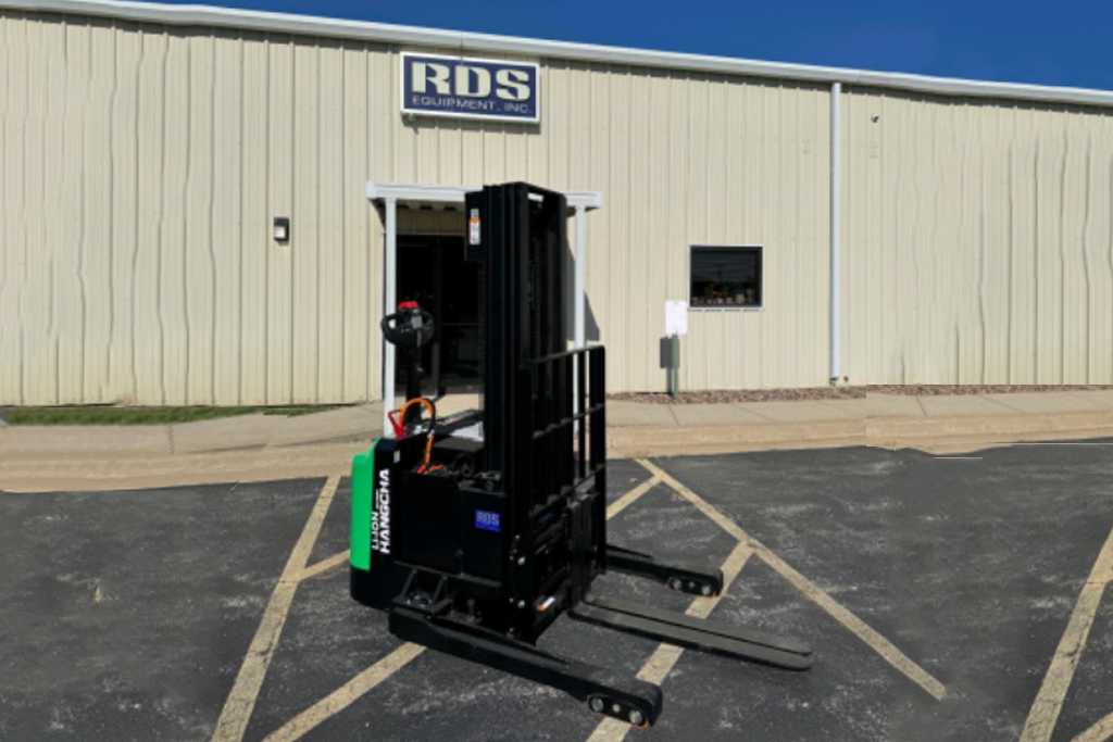 New Material Handling Equipment For Sale | RDS Equipment